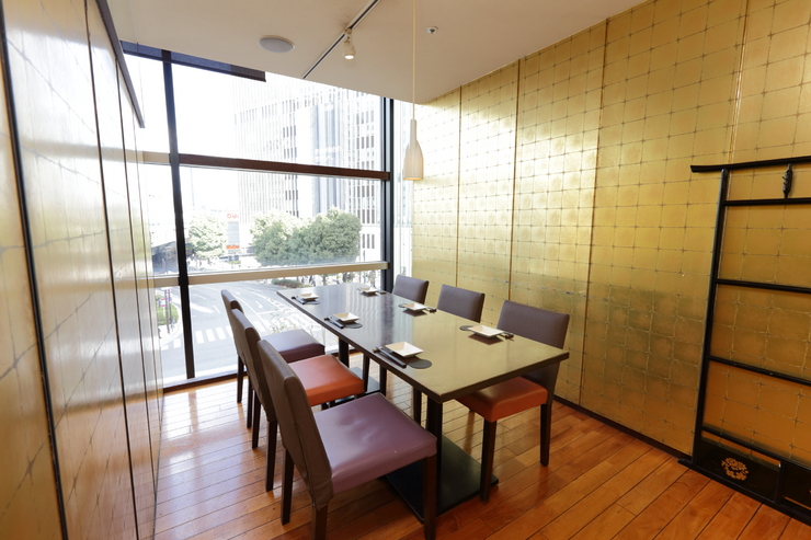 All seats private dining Rakuzo Utage Yurakucho Ekimae branch (Ginza ...