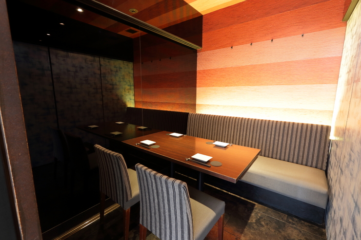 All seats private dining Rakuzo Utage Yurakucho Ekimae branch (Ginza ...