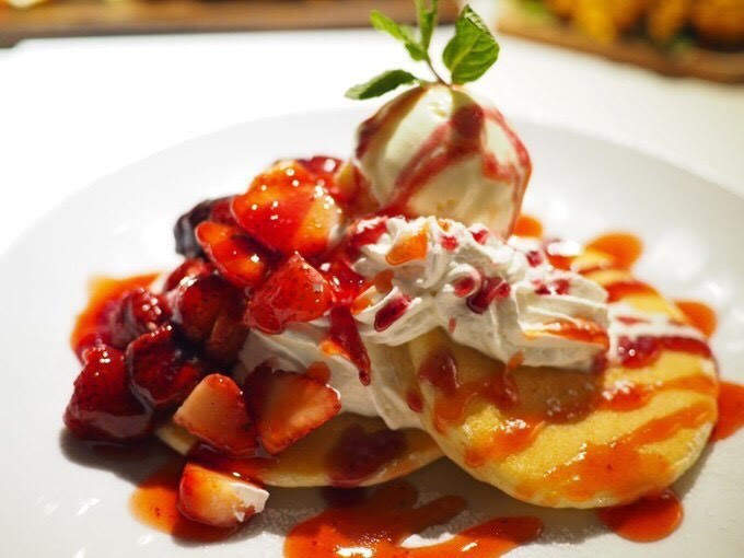 UMIYA Hawaiian in Amerikamura, Osaka - SAVOR JAPAN