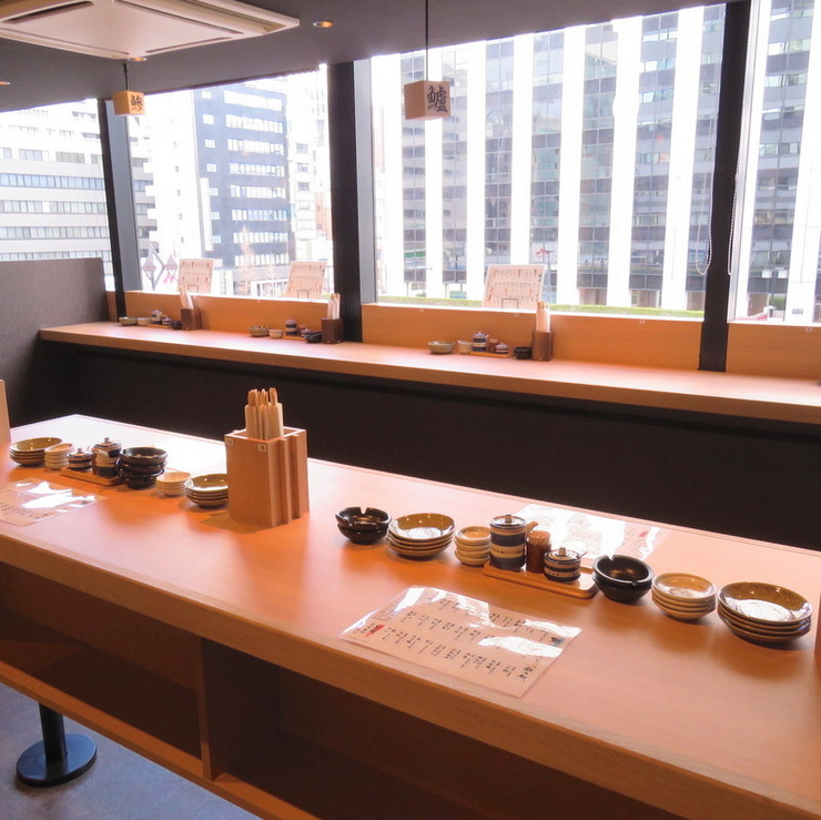 Seafood wholesaler local fish shop Mita store in Tamachi/Mita, Tokyo ...