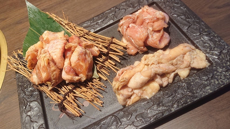 Onabe to yakiniku sakaba KOBE karakara-tei Shunan branch in Shunan ...